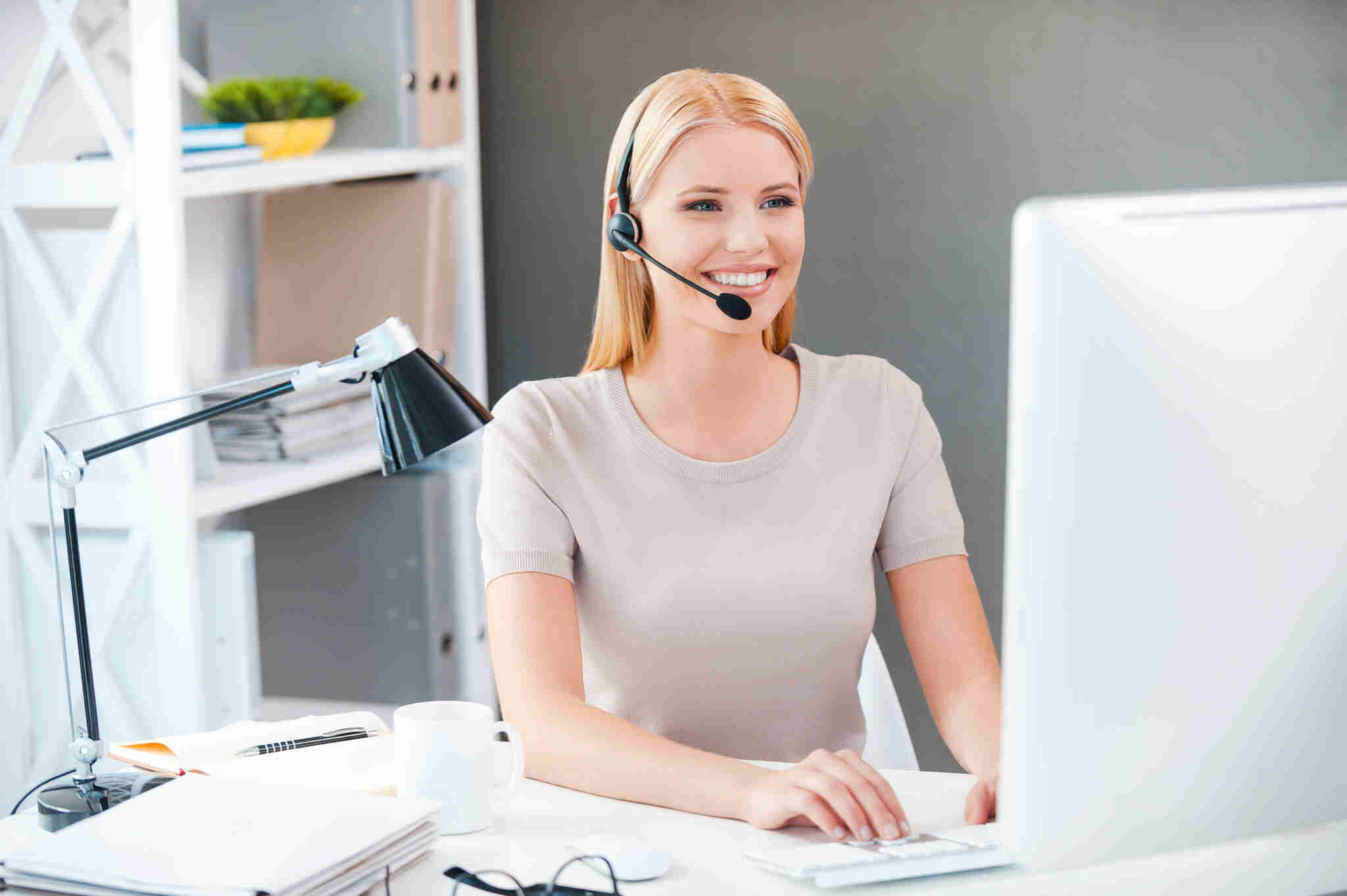 Remote Call Center Agents: Reshaping Customer Engagement